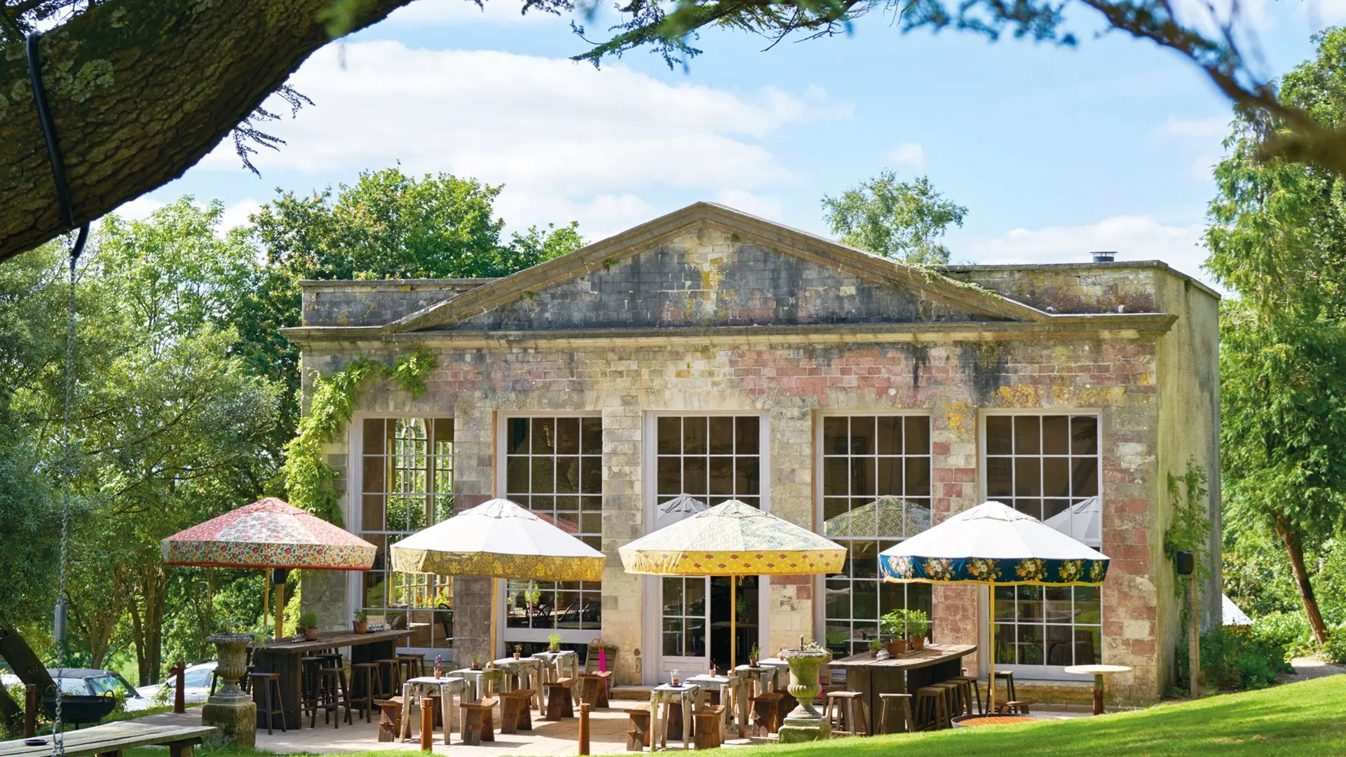 The Best Pig Hotels in the UK - LuxuryHotelReview